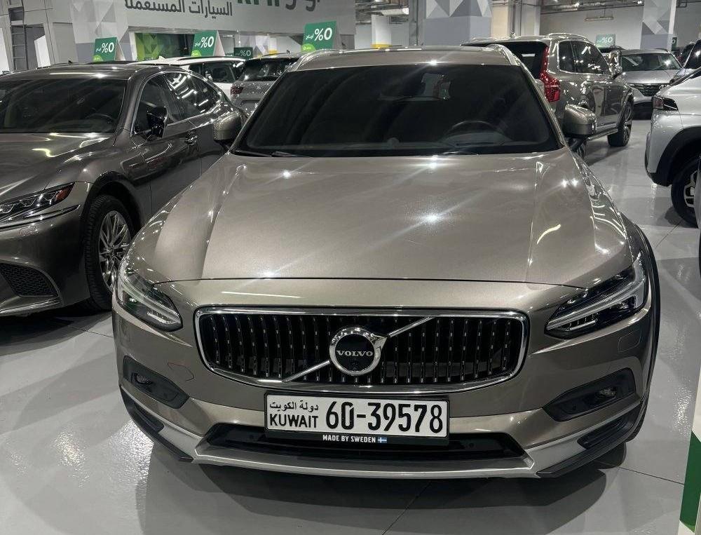 V90